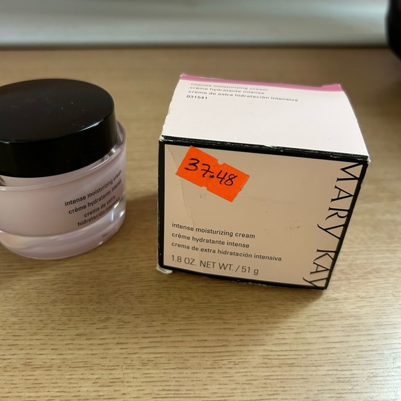 Mary Kay | Skincare | Mary Kay Intense Moisturizing Cream | Poshmark